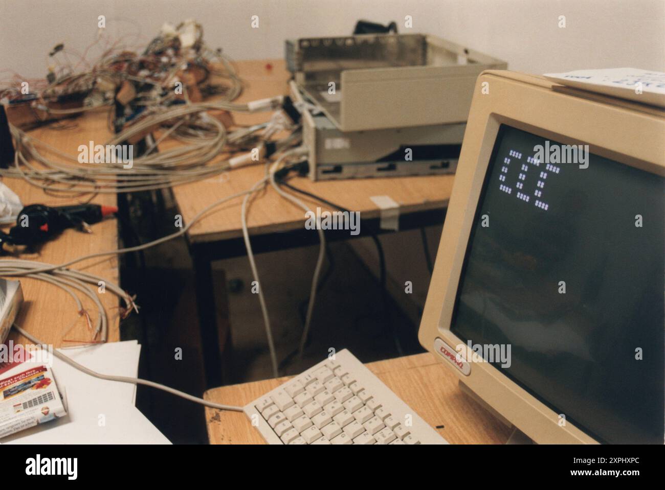 2000s computer hi-res stock photography and images - Alamy