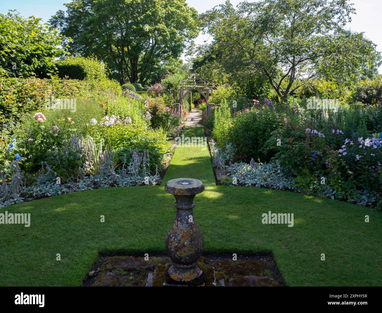 The Sundial Garden, Wollerton Old Hall Stock Photo - Alamy