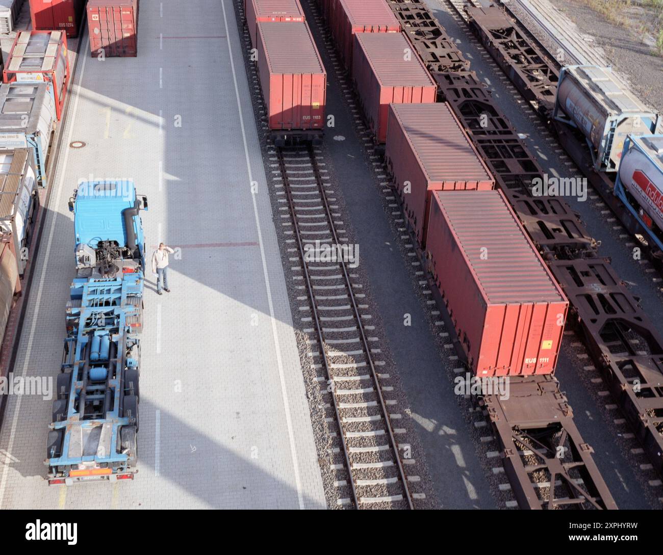 Rail to truck transfer hi-res stock photography and images - Alamy