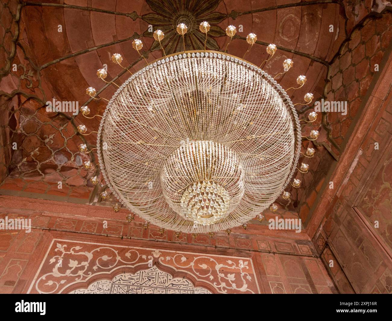 Inside Jama Masjid mosque in Delhi/India Stock Photo - Alamy