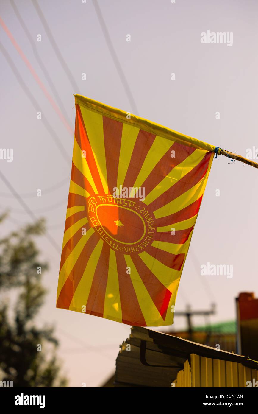 Shiv Baba flag waving. Brahmakumaris flag. Shivaratri celebration in ...