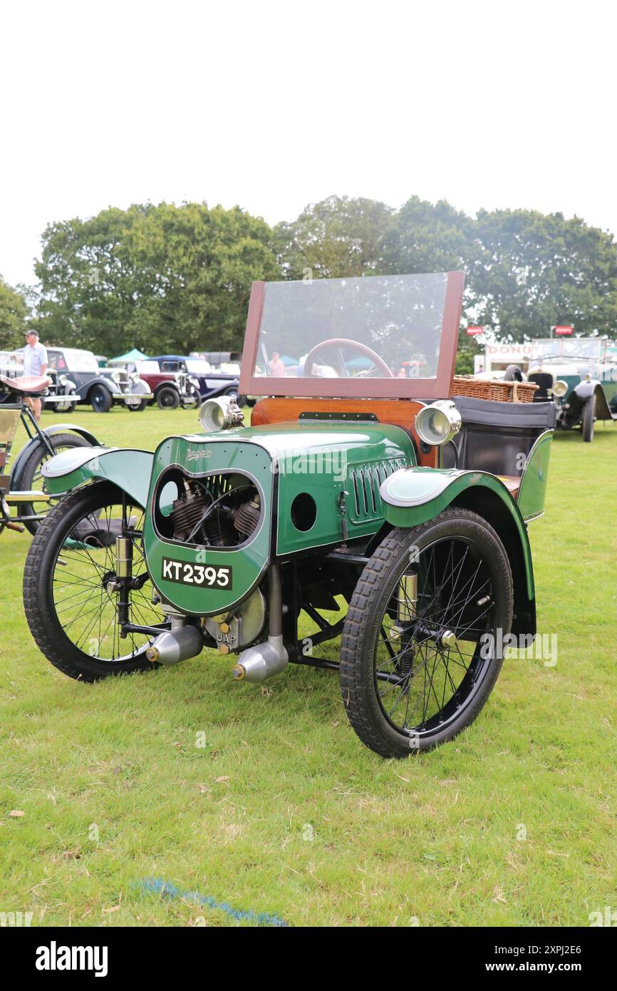 Morgan runabout hi-res stock photography and images - Alamy