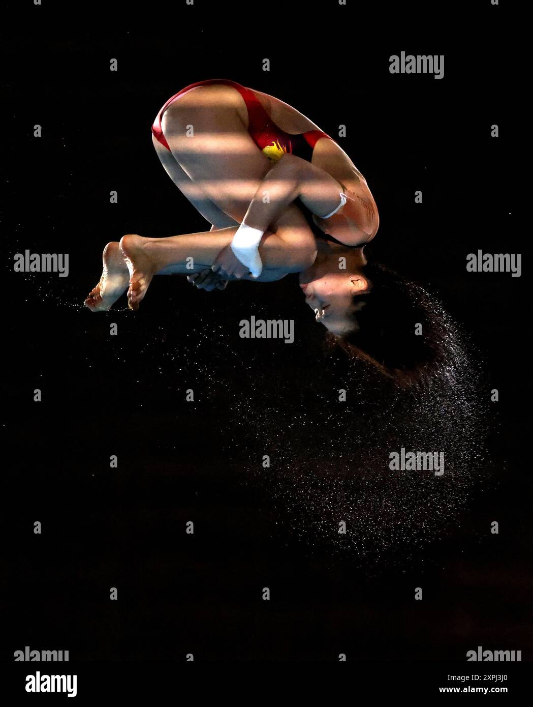 Chinese olympic divers hi-res stock photography and images - Alamy
