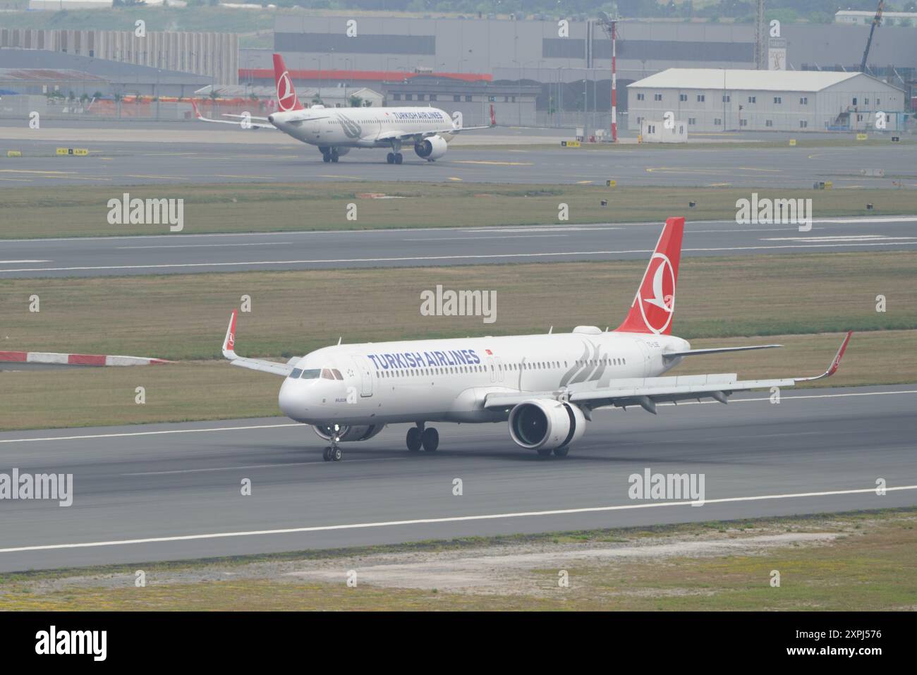 ISTANBUL, TURKIYE - JUNE 17, 2023: Turkish Airlines Airbus A321-271NX (8732) landing to Istanbul ...
