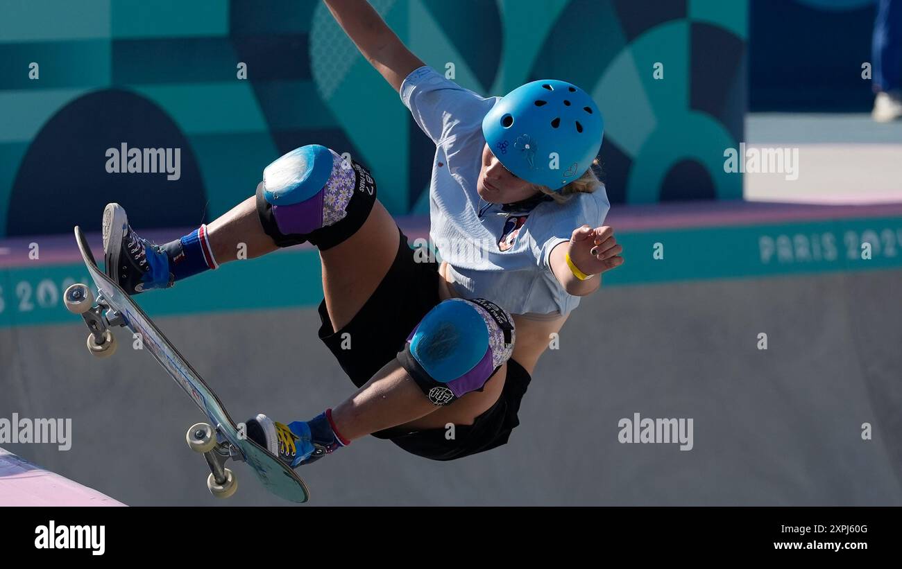 Bryce Wettstein of the United States competes during the women's ...