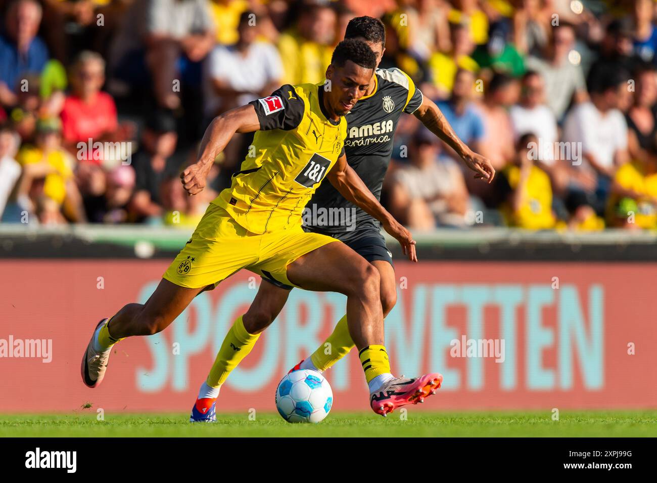Felix Nmecha (8, Borussia Dortmund) AUT, BVB Borussia Dortmund vs FC ...
