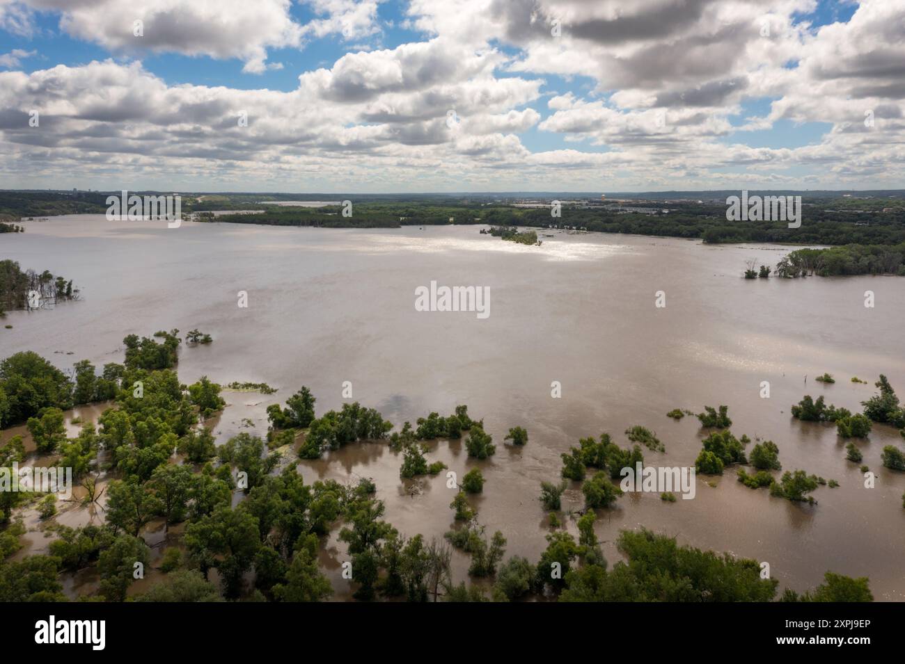 Flooded Minnesota River at Shakopee Minnesota - The Minnesota River ...