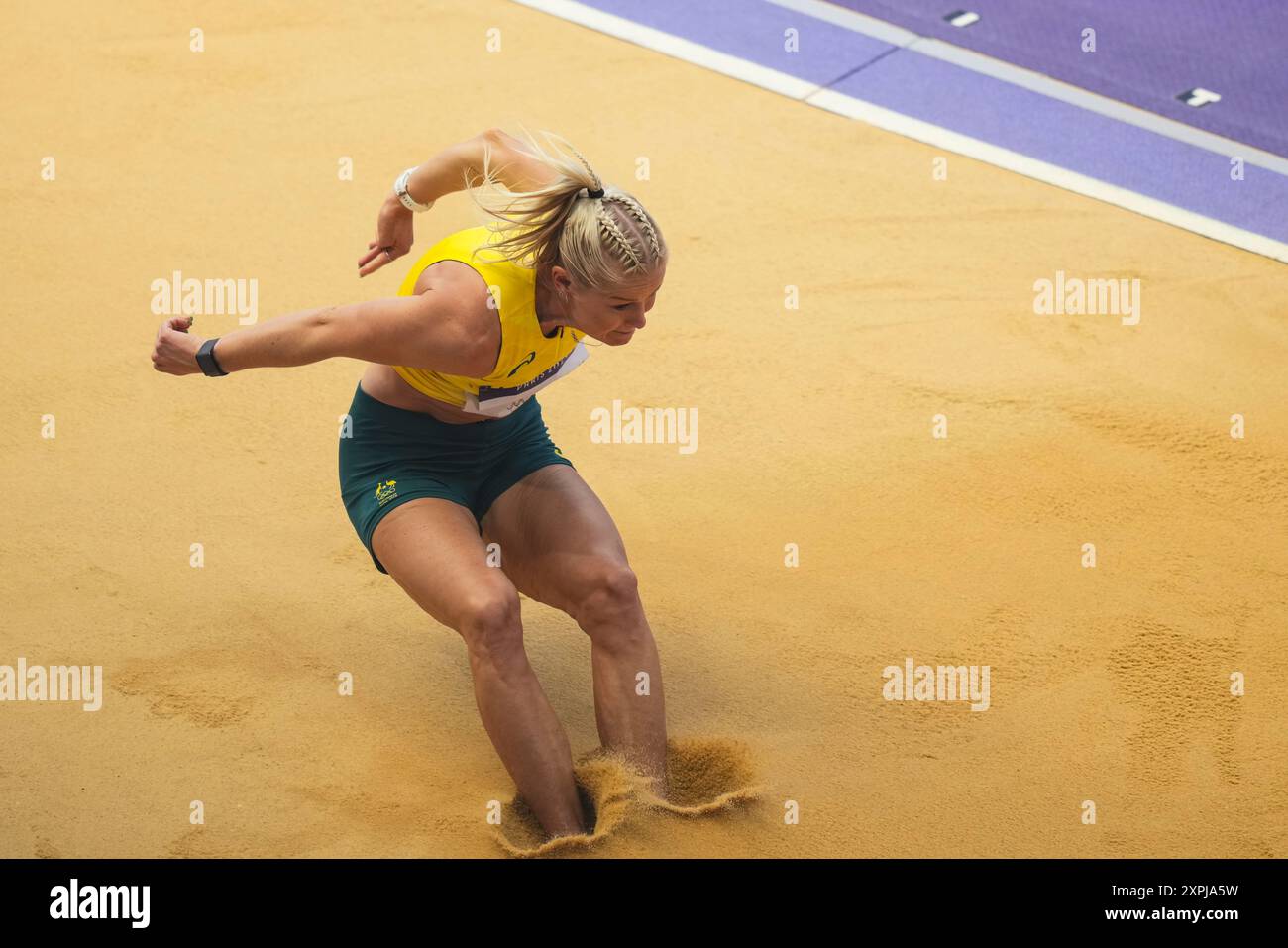 Brooke Buschkuehl of Australia competes during Women's Long Jump ...