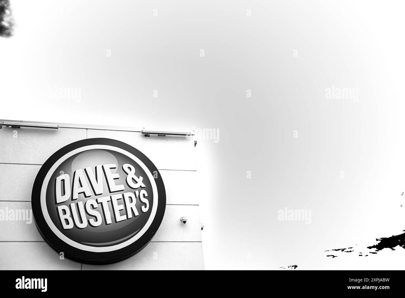 Dave and busters logo Black and White Stock Photos & Images - Alamy