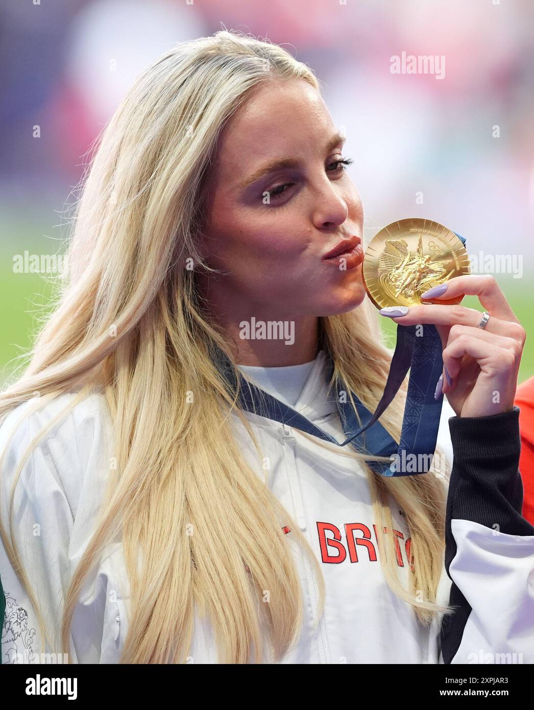 Keely hodgkinson gold olympics paris hi-res stock photography and ...