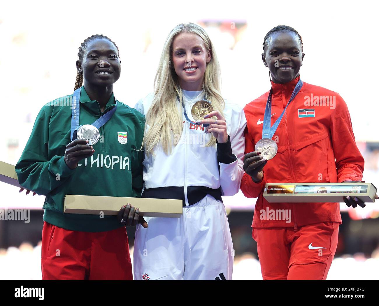 Keely hodgkinson gold hi-res stock photography and images - Alamy