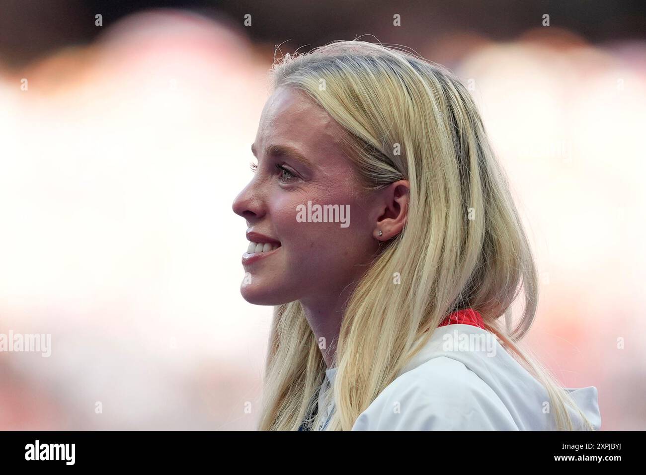 Keely Hodgkinson, of Britain, gets misty-eyed on the podium after ...