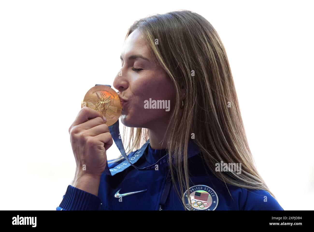 USA's Valarie Allman with her gold medal following the Women's Discus ...