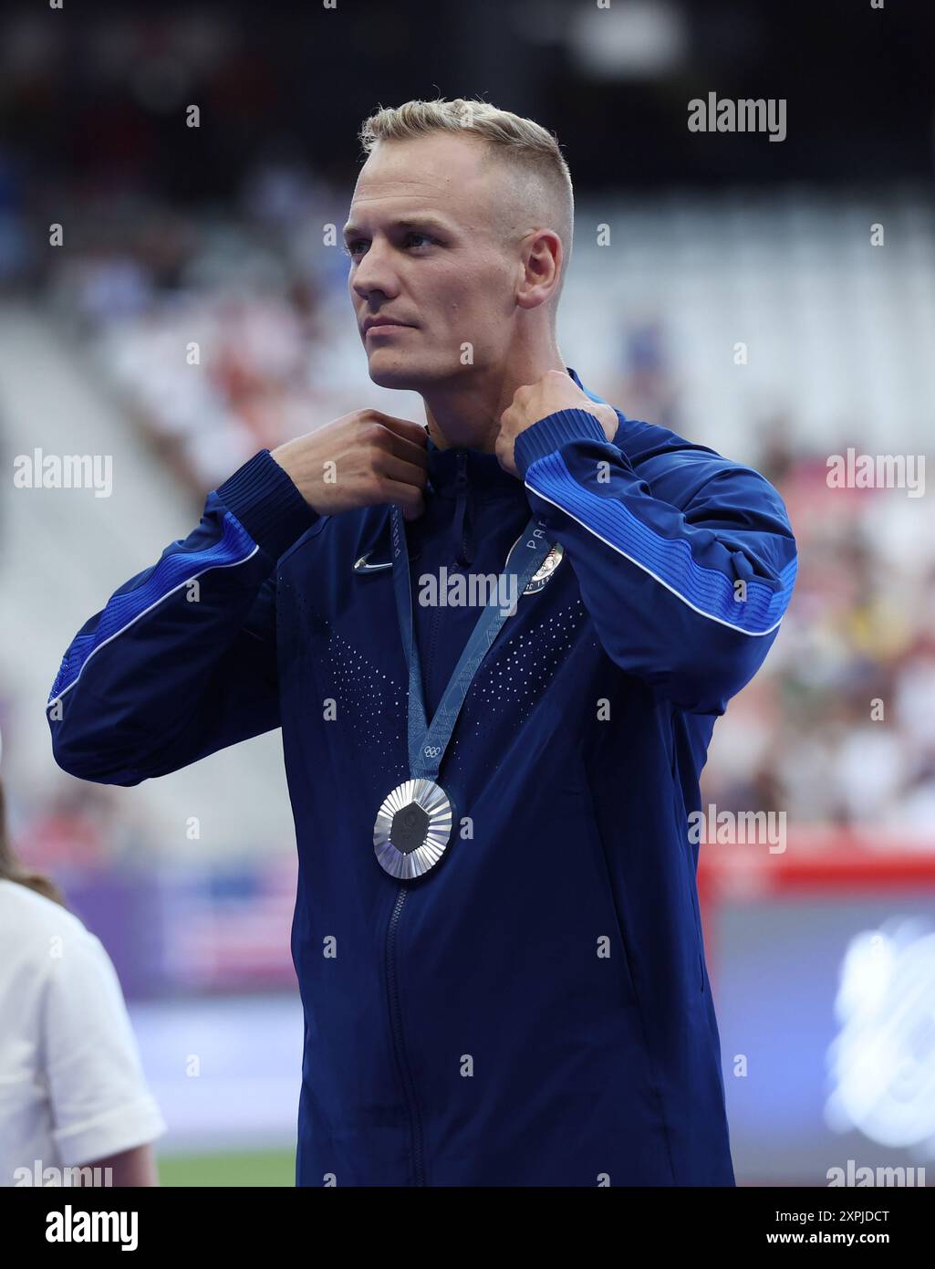 Paris, France. 06th Aug, 2024. USA 's Sam Kendricks celebrates with his ...