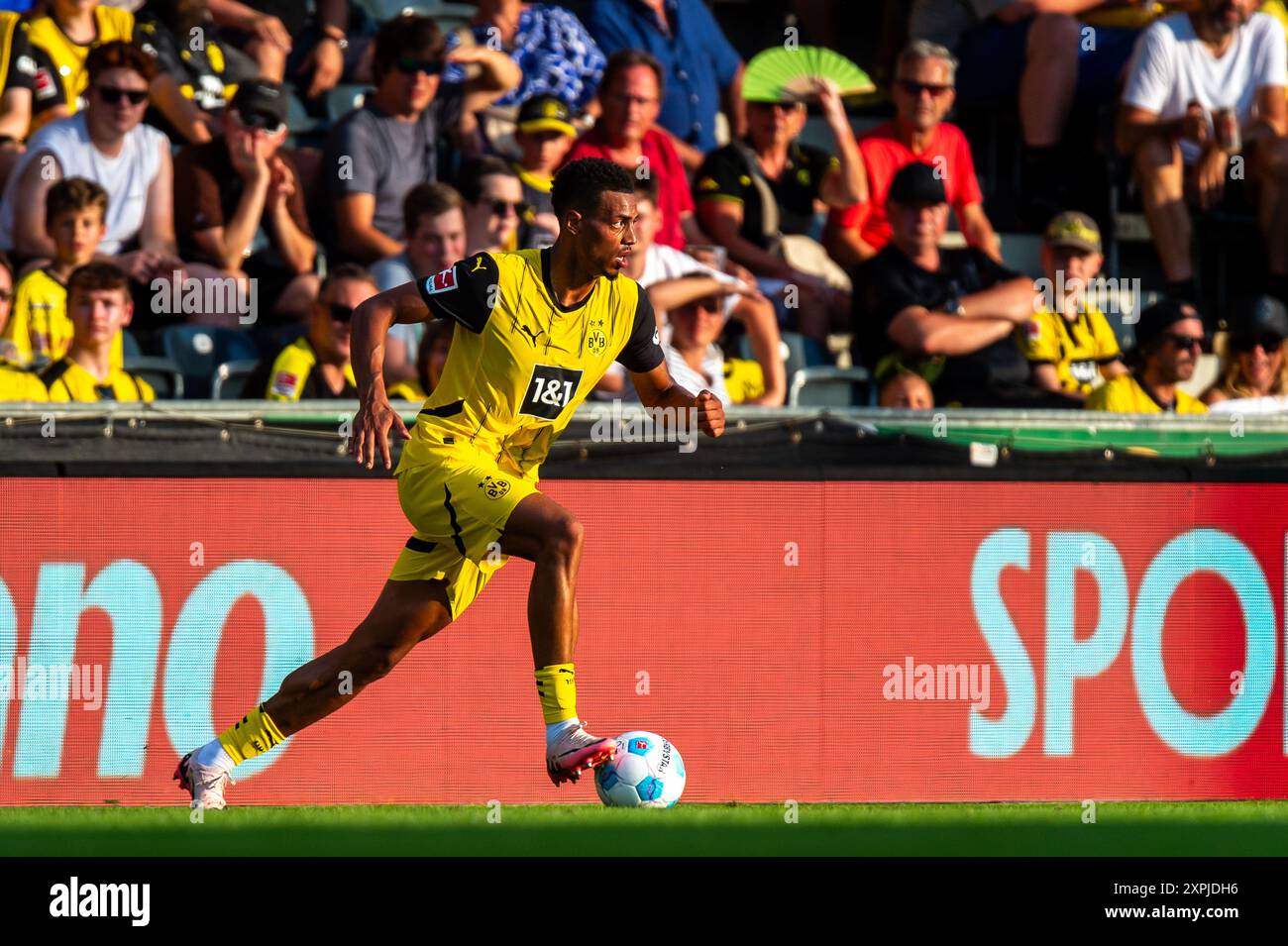 Felix Nmecha (8, Borussia Dortmund) AUT, BVB Borussia Dortmund vs FC ...