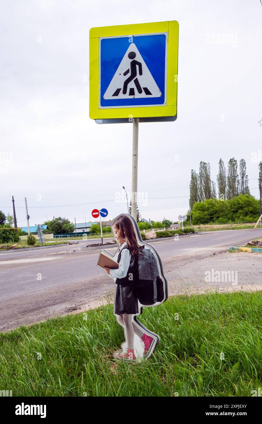 Russia child crossing sign hi-res stock photography and images - Alamy