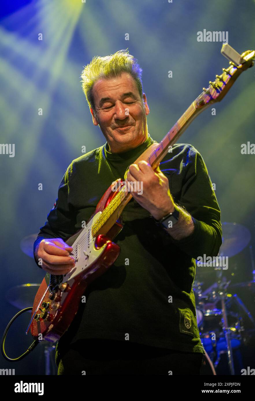 Eddie Lundon, guitarist and singer with the band China Crisis ...