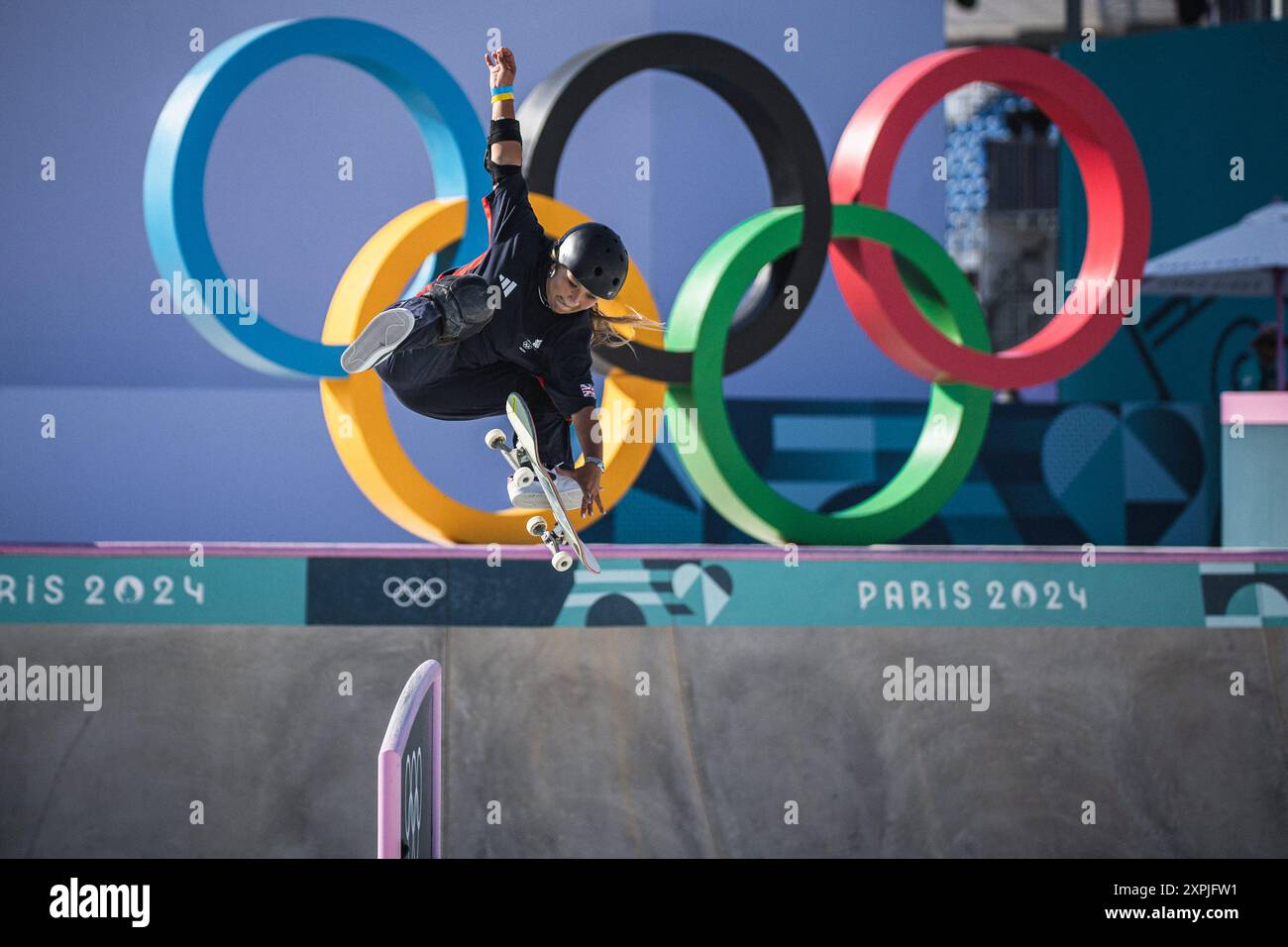 PARIS, IF - 06.08.2024: WOMEN'S SKATE PARK - Skateboarding - Paris 2024 ...