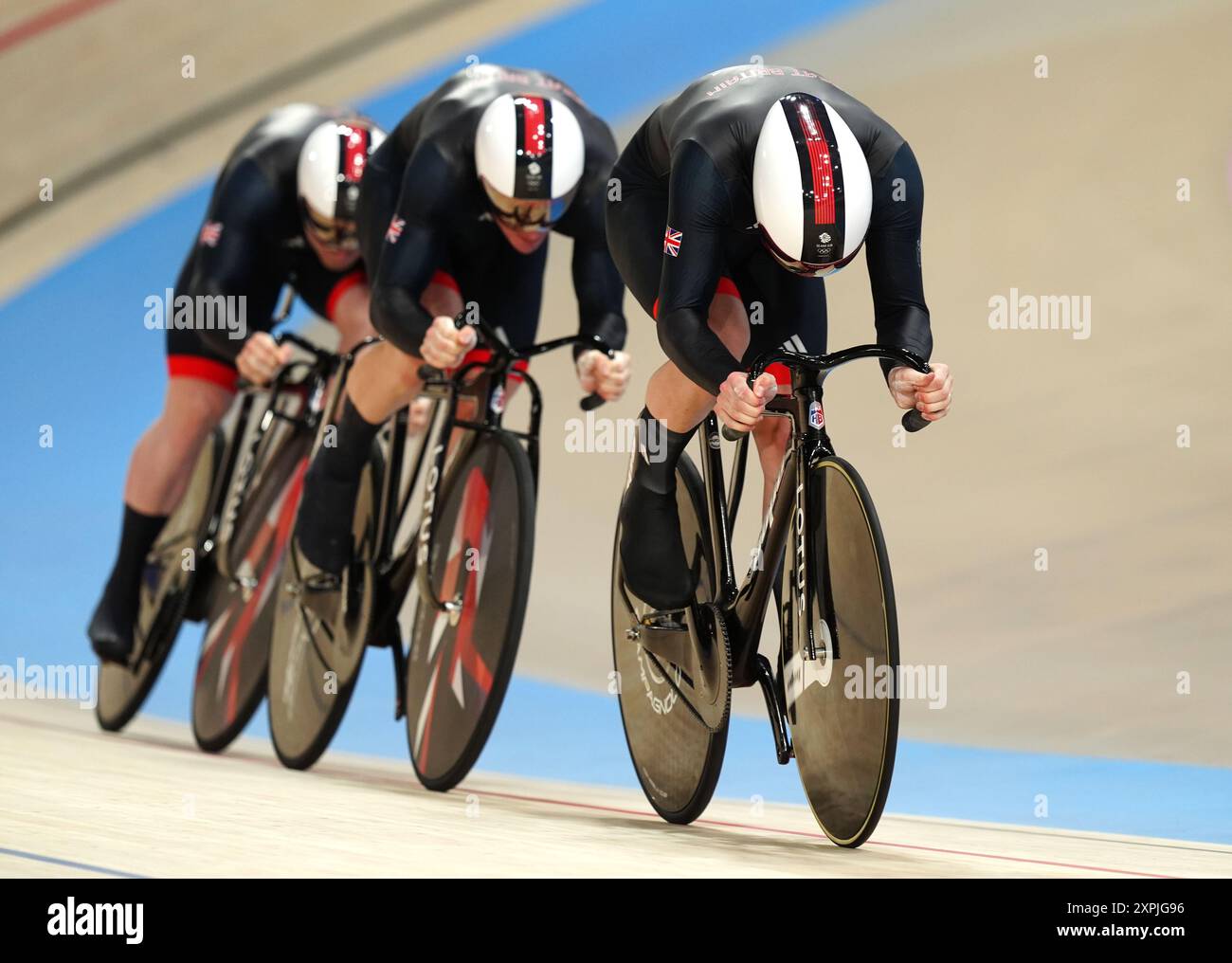 Great Britain's Ed Lowe, Hamish Turnbull and Jack Carlin during the Men ...