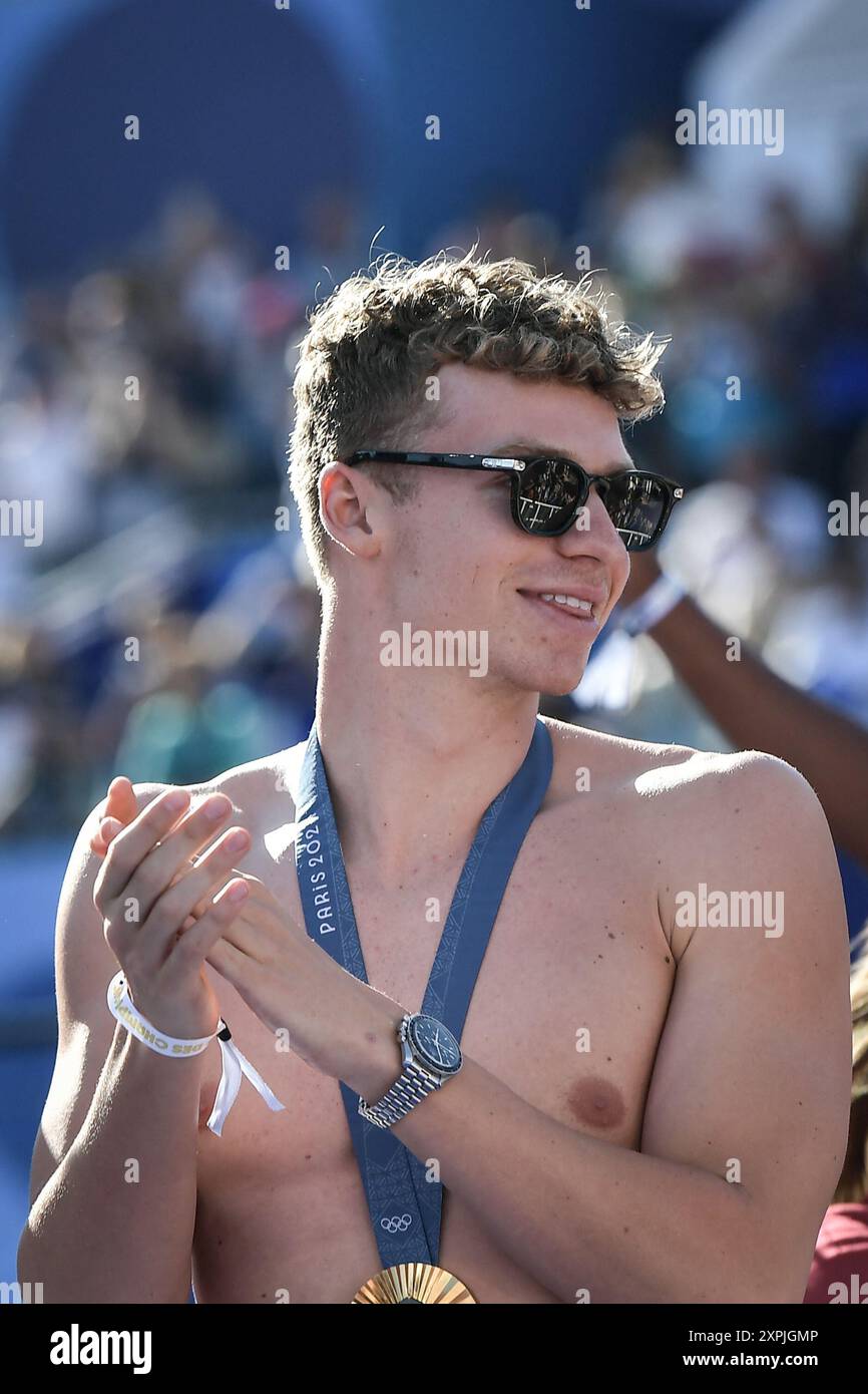 Paris, France. 06th Aug, 2024. France's gold medalist at swimming Leon ...