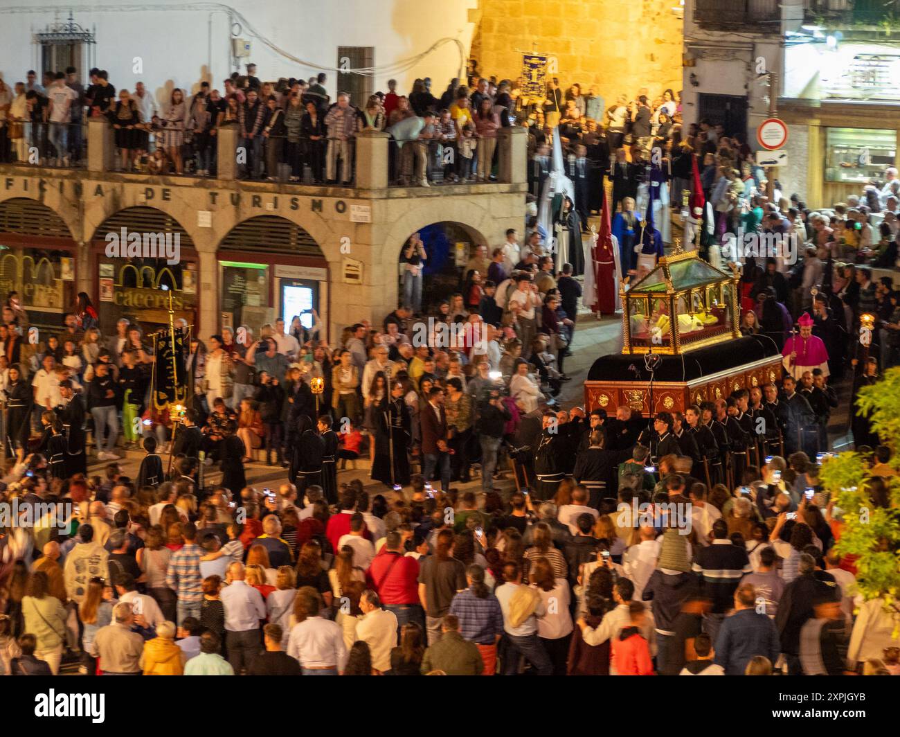 Holy week easter catholic procession hi-res stock photography and ...