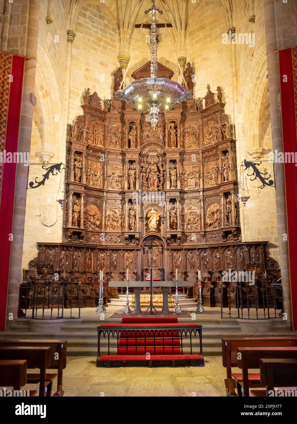 High altar of the Co-Cathedral of Santa Maria, Caceres Stock Photo - Alamy