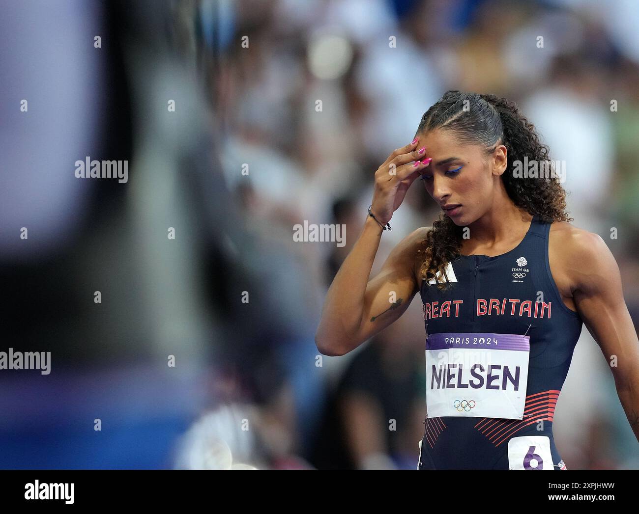 Paris, France. 6th Aug, 2024. Lina Nielsen of Britain reacts after the ...