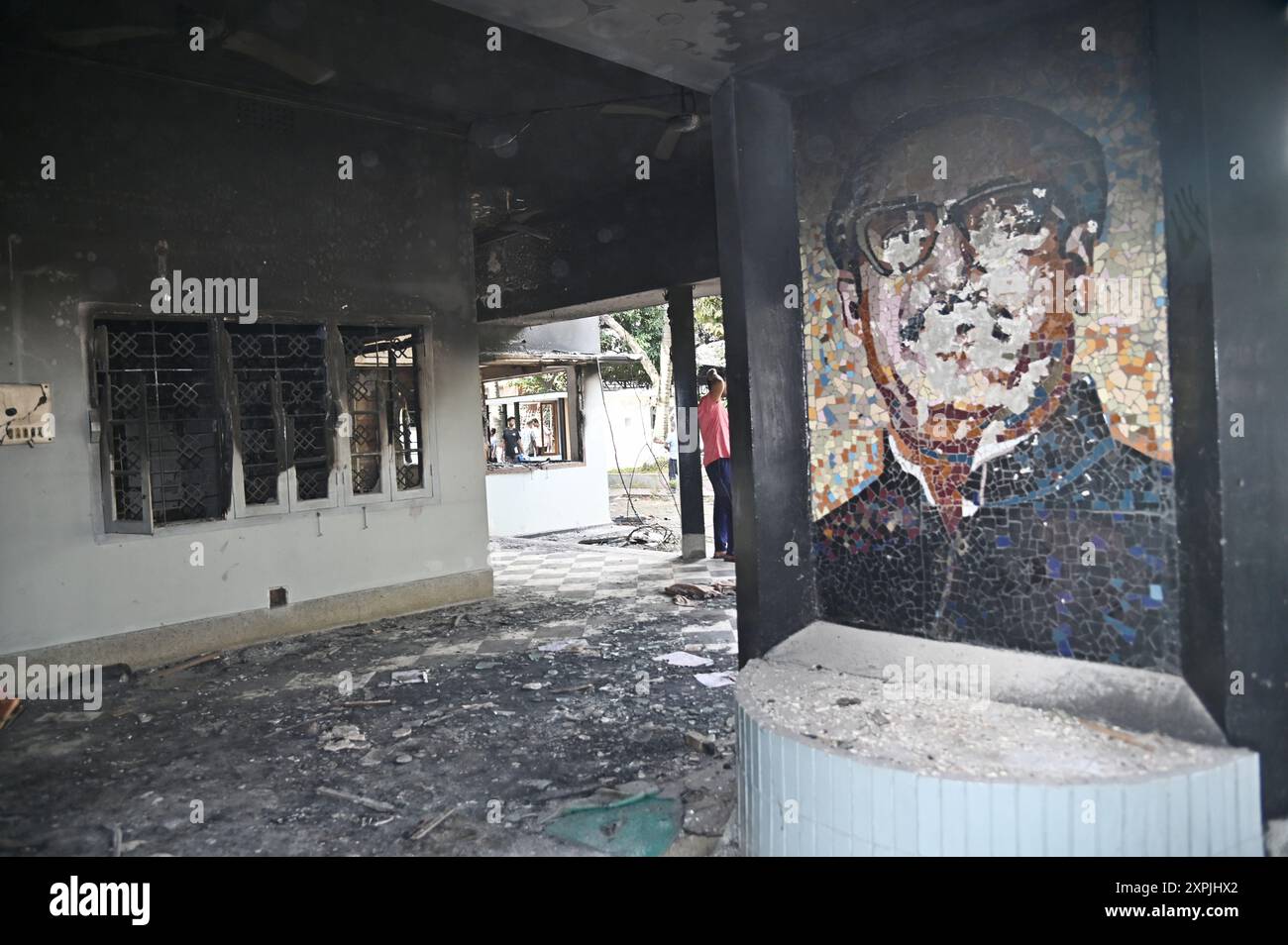 Dhaka, Wari, Bangladesh. 6th Aug, 2024. Burnt Awami League party office ...