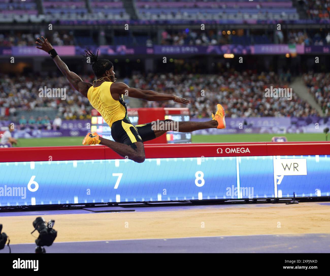 Paris, France. 06th Aug, 2024. Jamaica's Wayne Pinnock jumps in the ...
