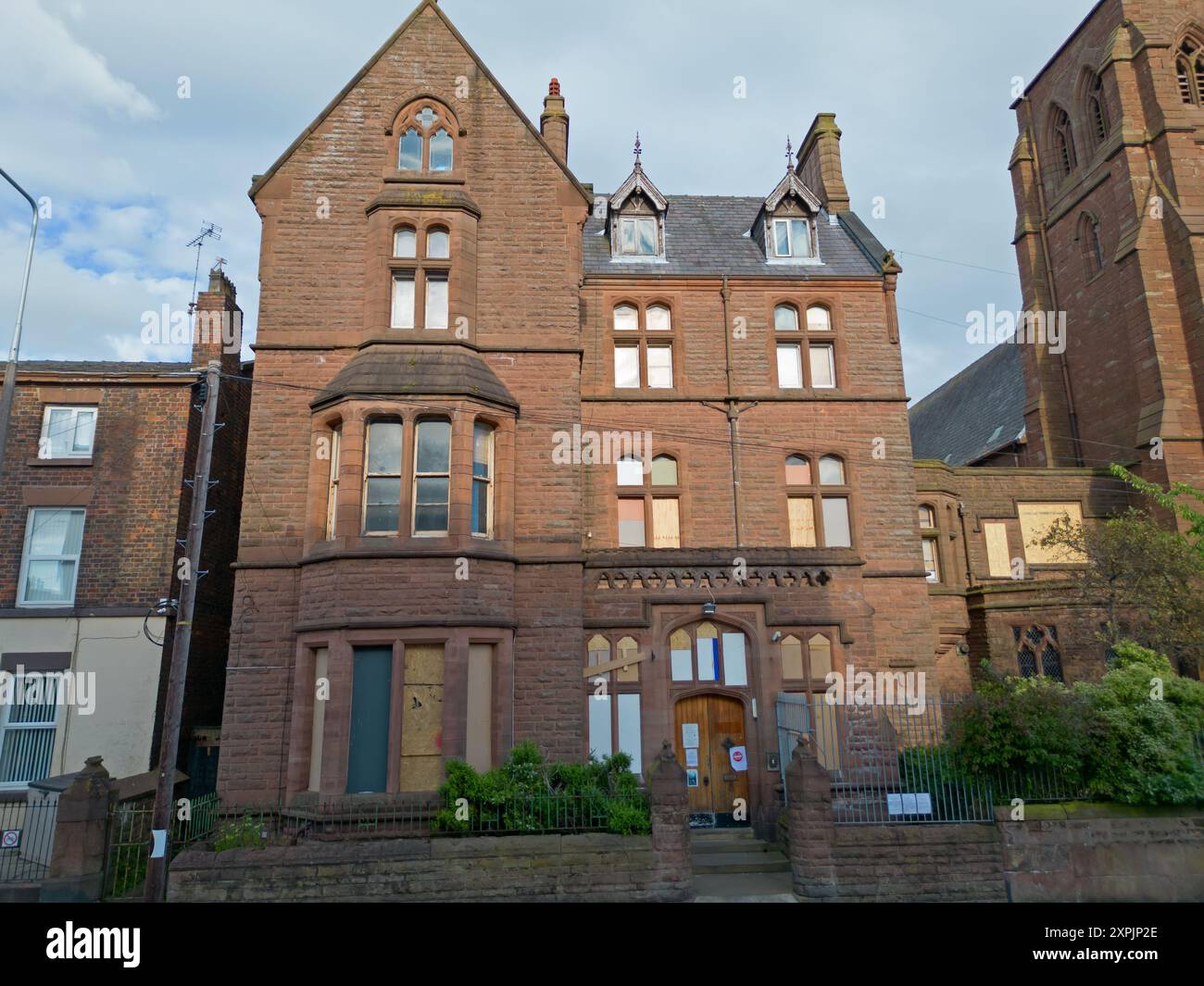 Asylum link merseyside hi-res stock photography and images - Alamy