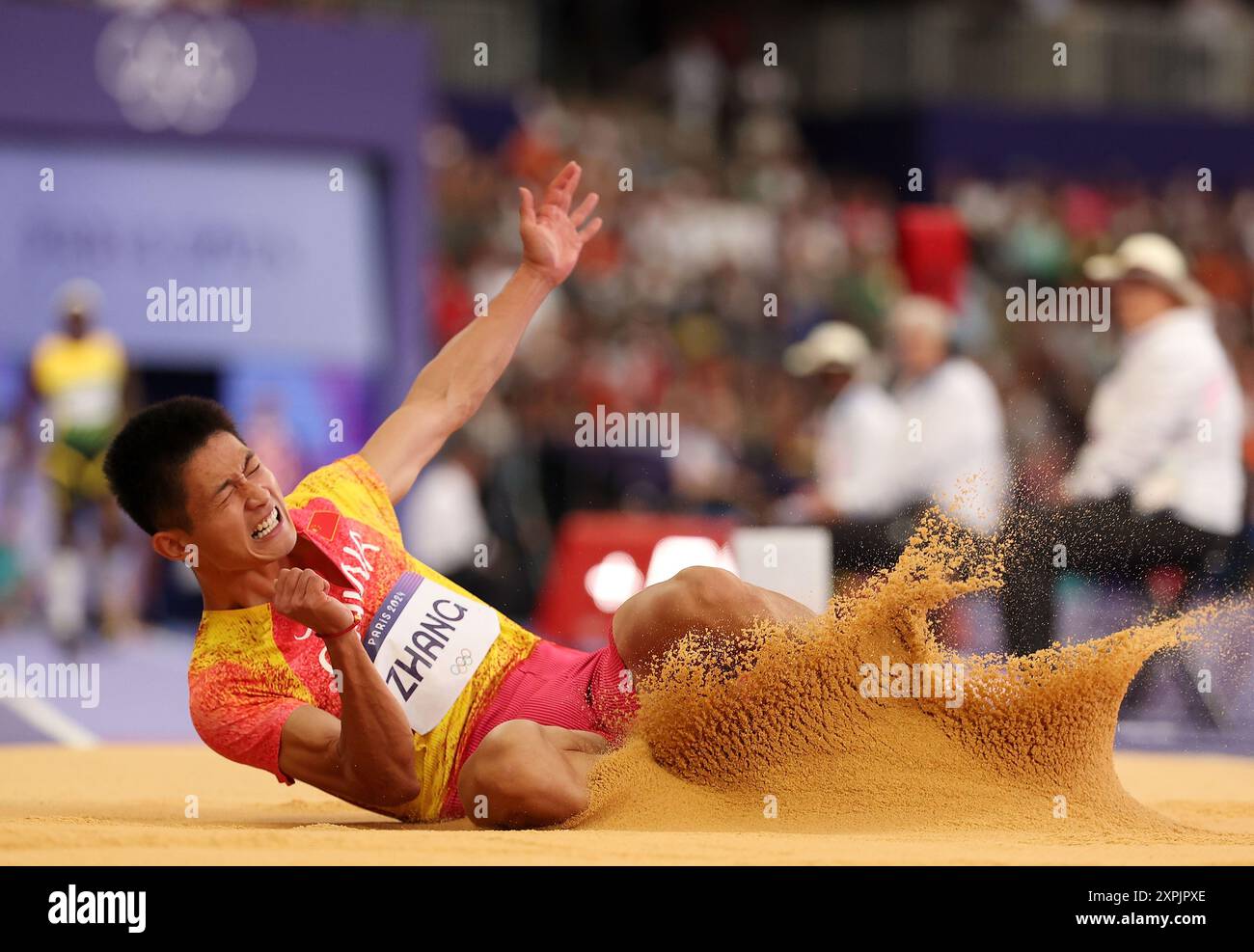 Paris, France. 6th Aug, 2024. Zhang Mingkun of China competes during ...