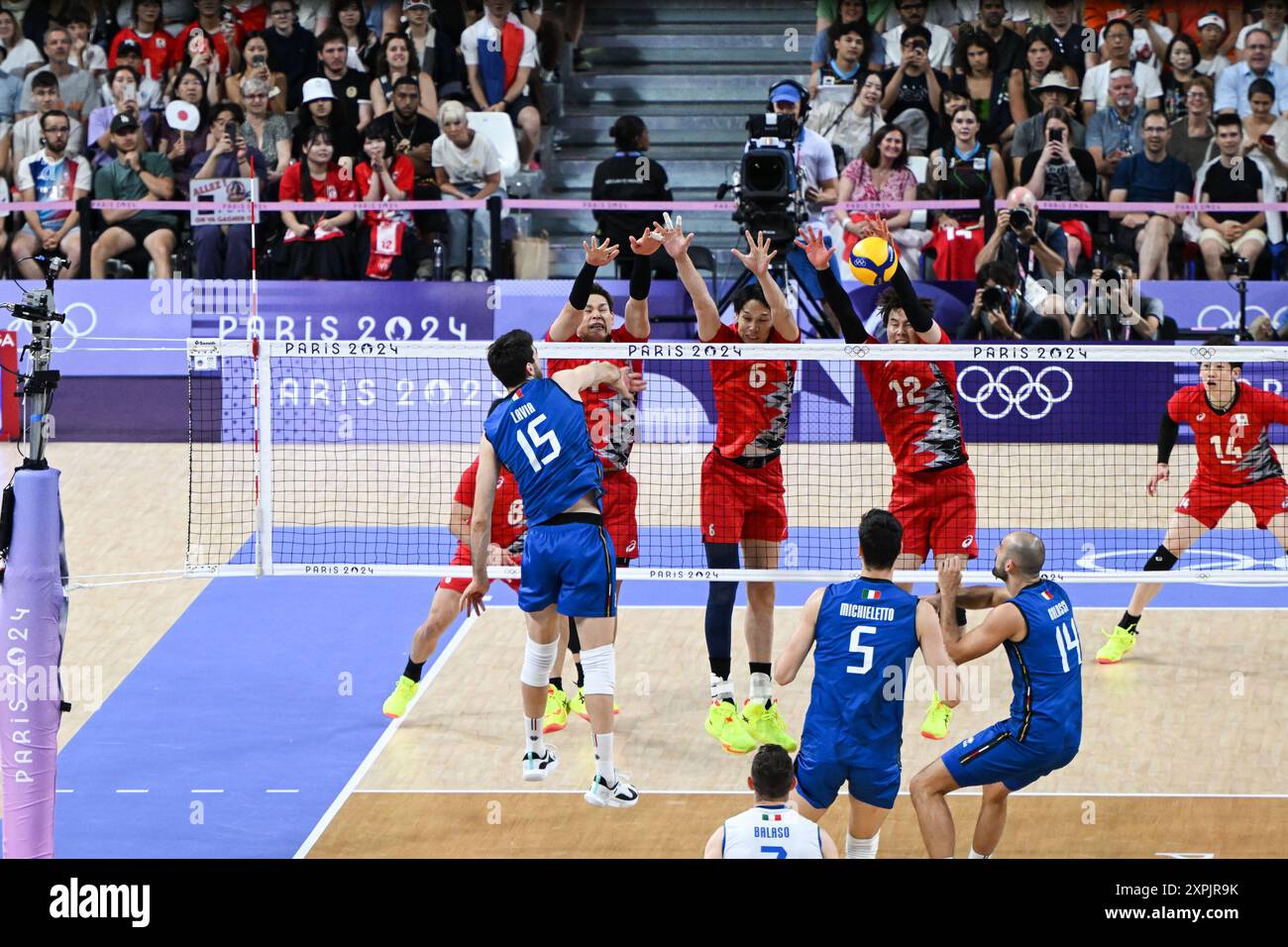 Paris, France. 5 August, 2024. Daniele Lavia of Italy during the ...