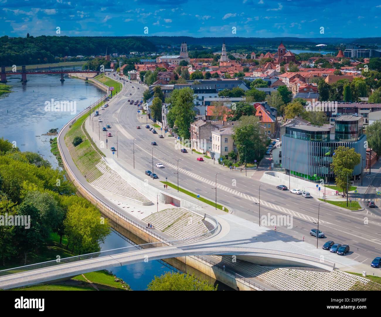 New town hall bridge hi-res stock photography and images - Alamy