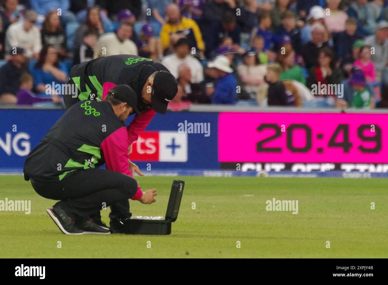 Leeds, 4 August 2024. Umpire James Middlebrook and Reserve Umpire Mark ...