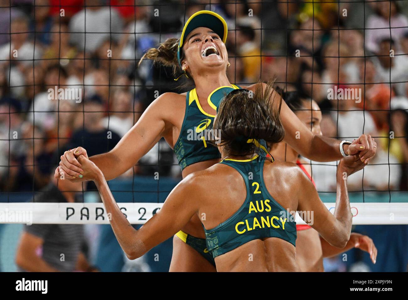 Paris, France. 06th Aug, 2024. Australian beach volleyball player ...