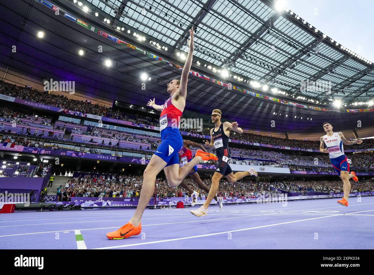 Paris, France 20240806. Cole Hocker celebrates victory with Jakob ...