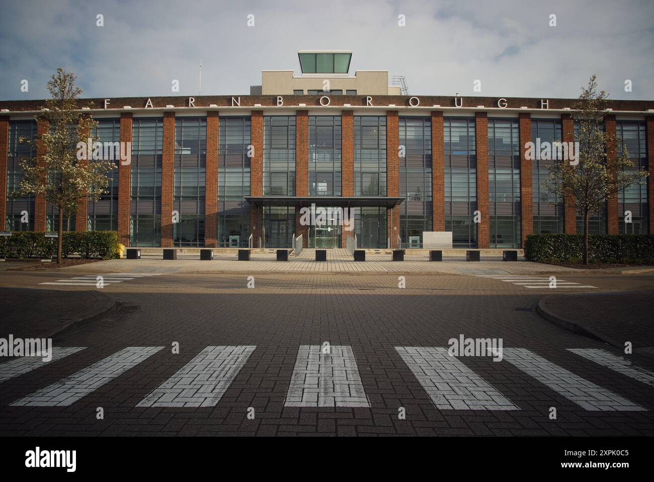 Farnborough Airport, Old Terminal Stock Photo - Alamy
