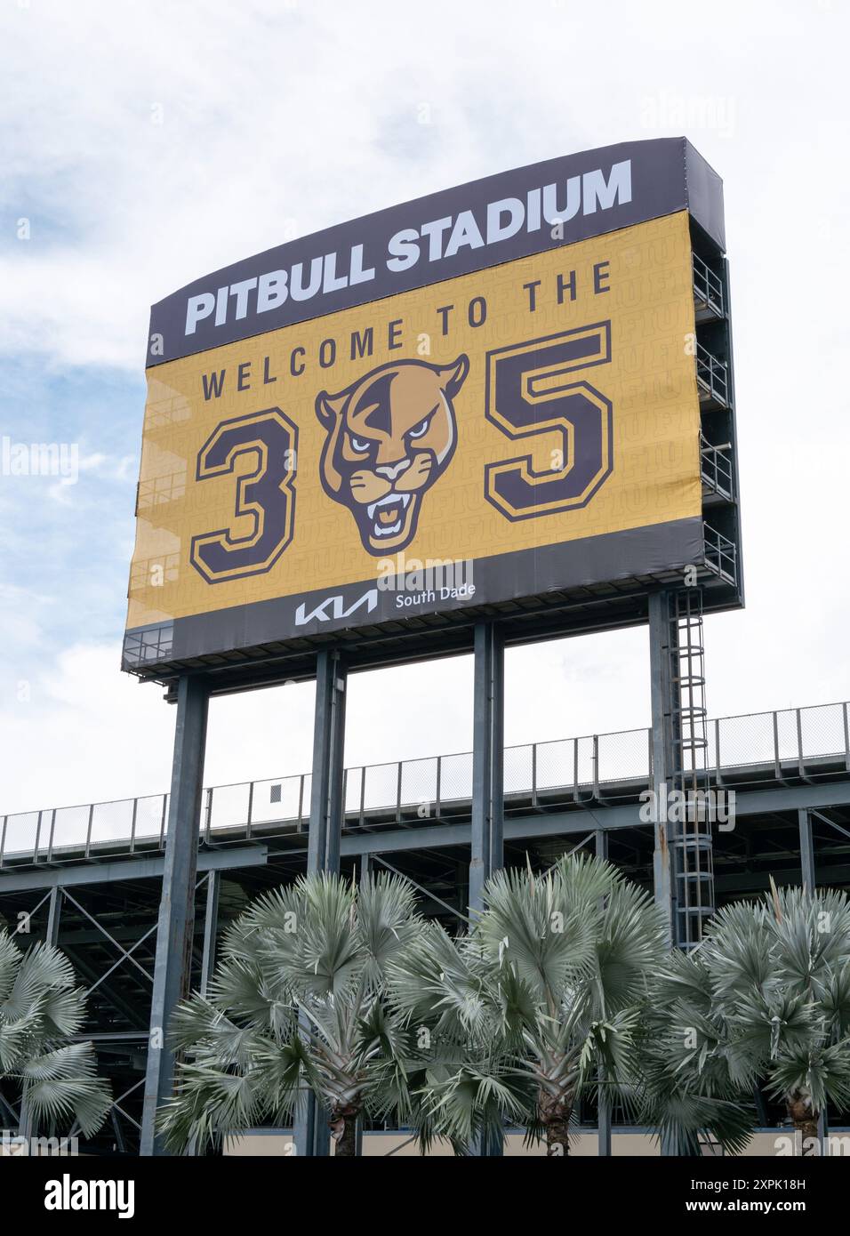 General view during FIU Pitbull Stadium announcement at Tamiami Hall at ...