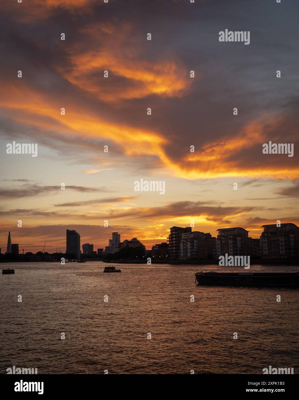 Greenwich london shard hi-res stock photography and images - Alamy