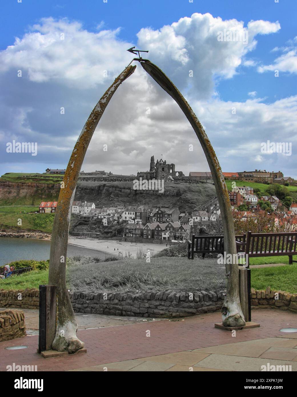 Whale Bone Arch, Whitby Stock Photo - Alamy