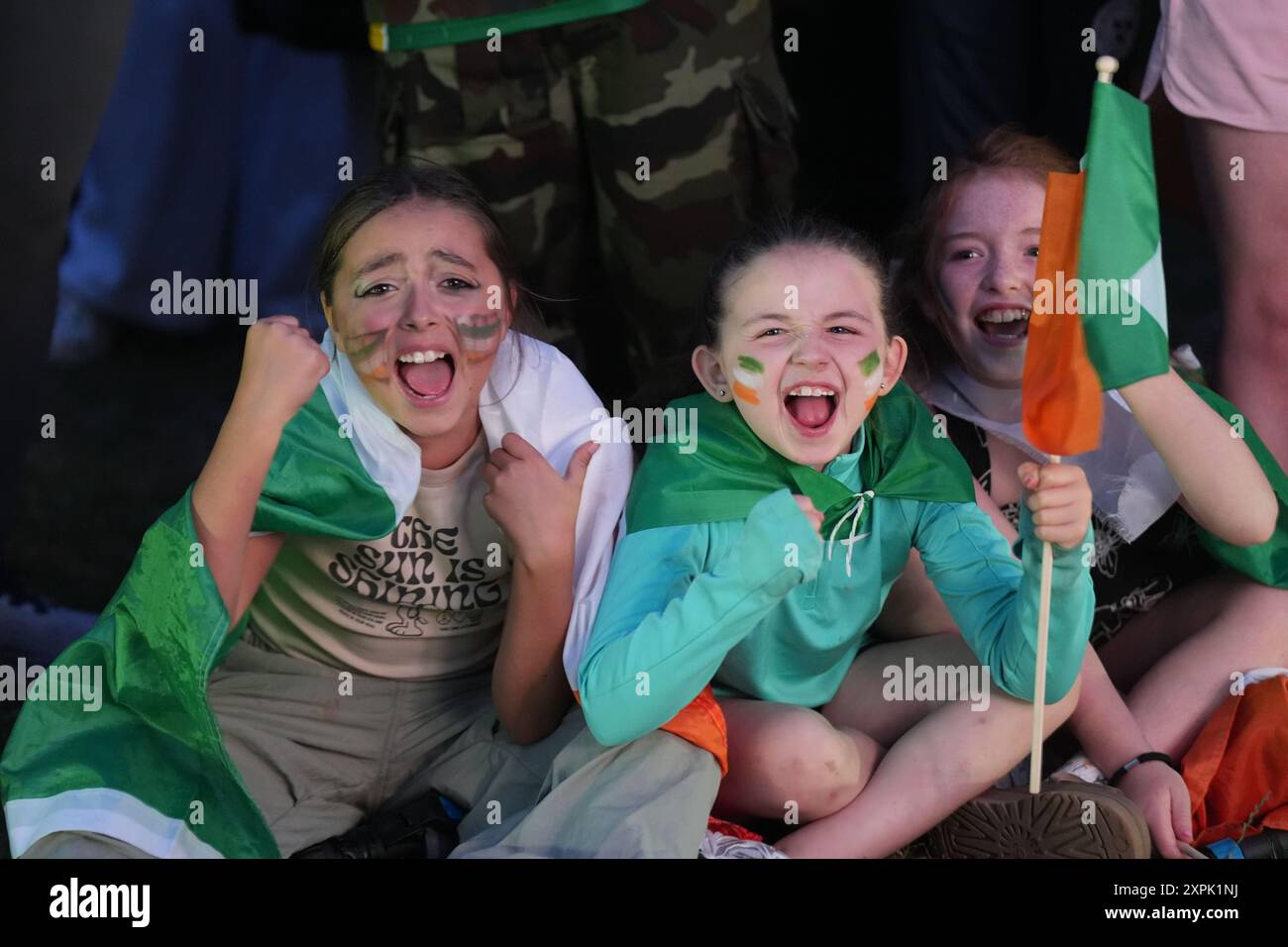 Fans watch Kellie Harrington's boxing final at Diamond Park Basketball ...