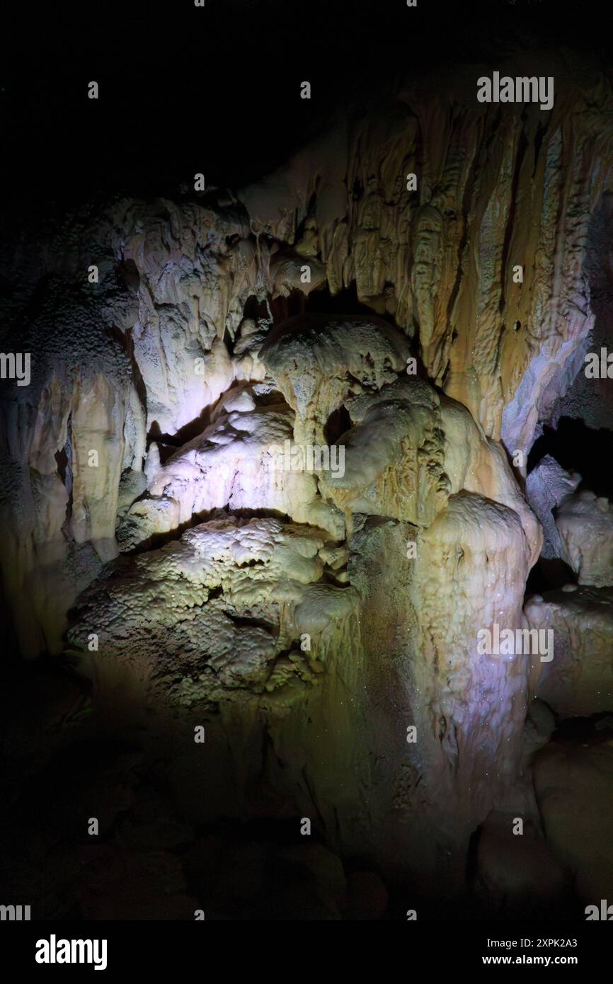 Photograph of stalagmites, stalactites, and other limestone rock ...