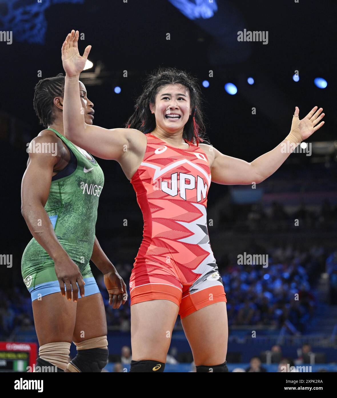 Paris, France. 06th Aug, 2024. Nonoka Ozaki (R) of Japan reacts after ...