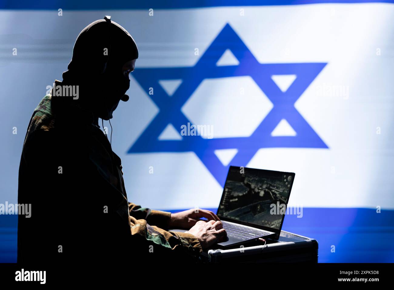 Israeli mossad secret agent hi-res stock photography and images - Alamy