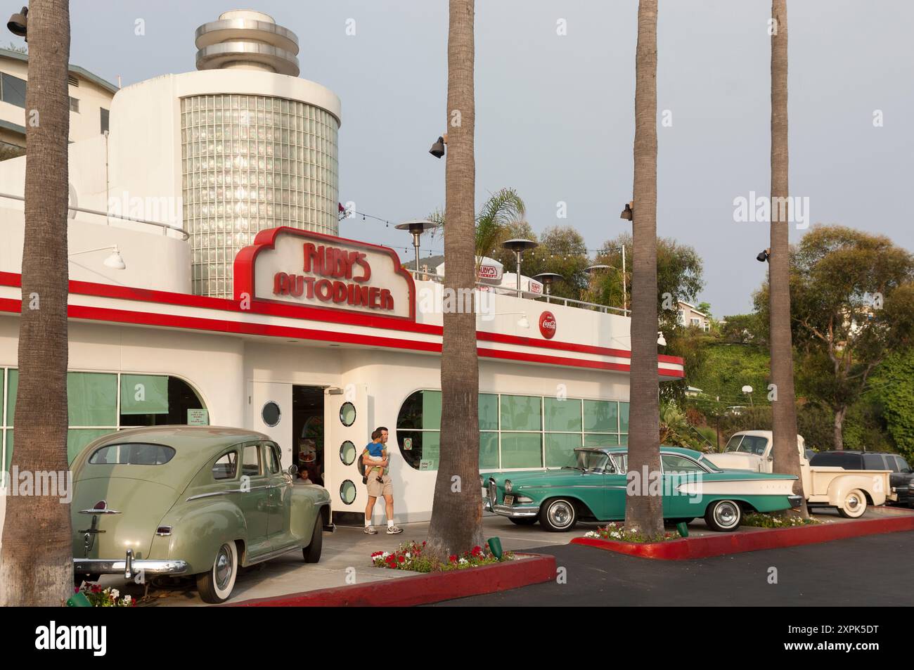USA, California, Southern California, SOCAL, Laguna Beach, Ruby's Diner ...