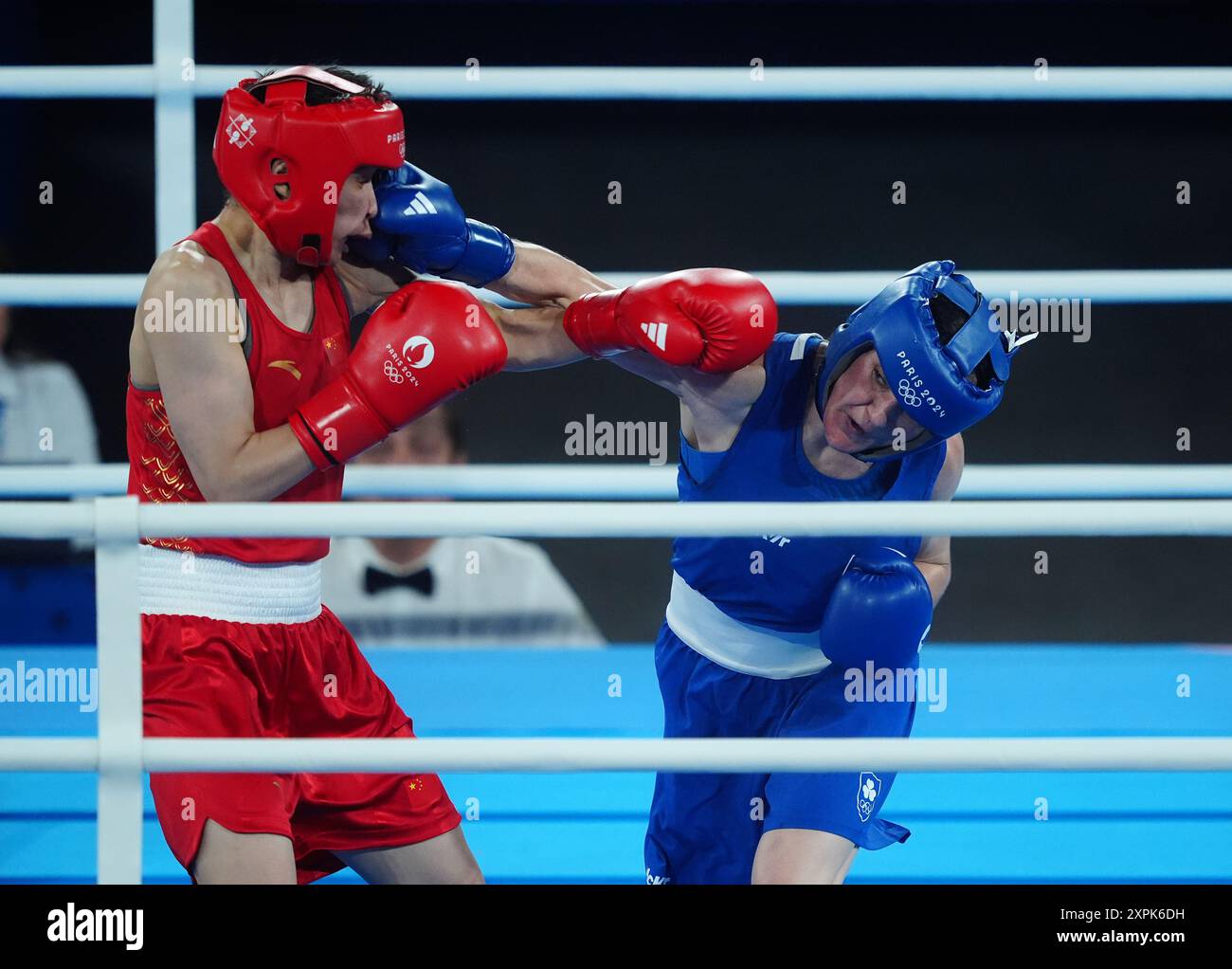 Ireland’s Kellie Harrington (right) in action against China’s Wenlu ...
