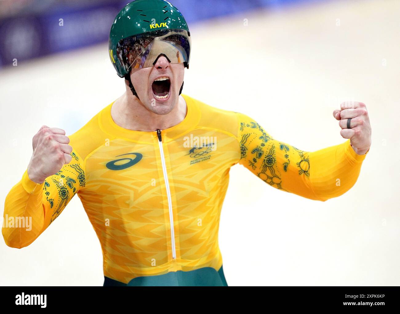 Paris, France. 6th Aug, 2024. Matthew Glaetzer of Australia celebrates ...