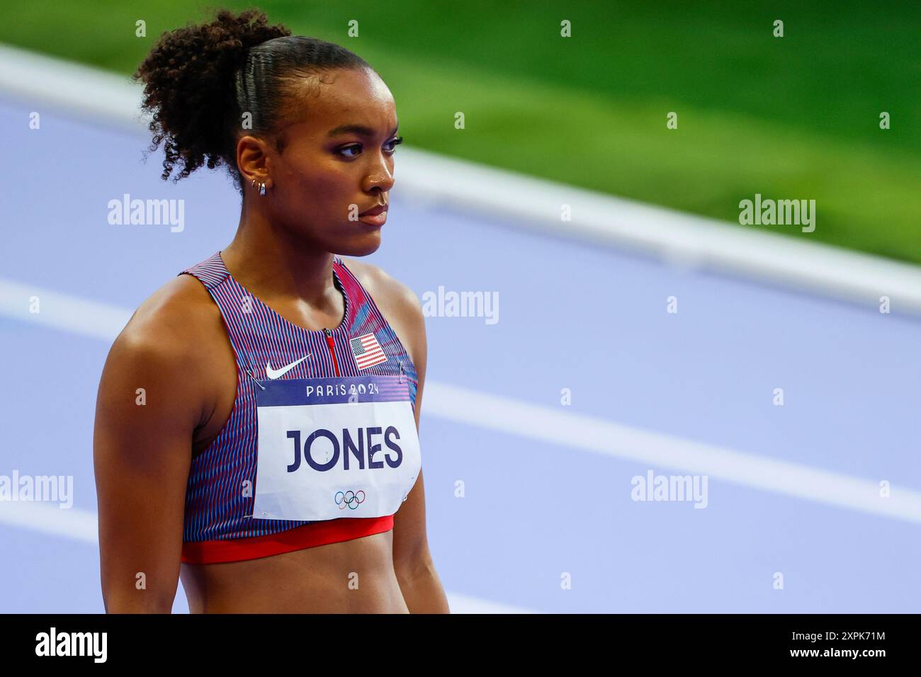Jasmine Jones of United States competes during Women's 400m Hurdles ...