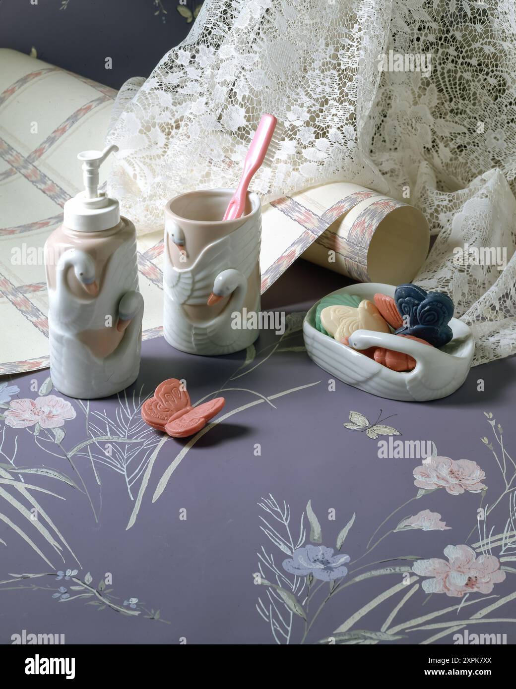 Wallpaper sample hi-res stock photography and images - Alamy