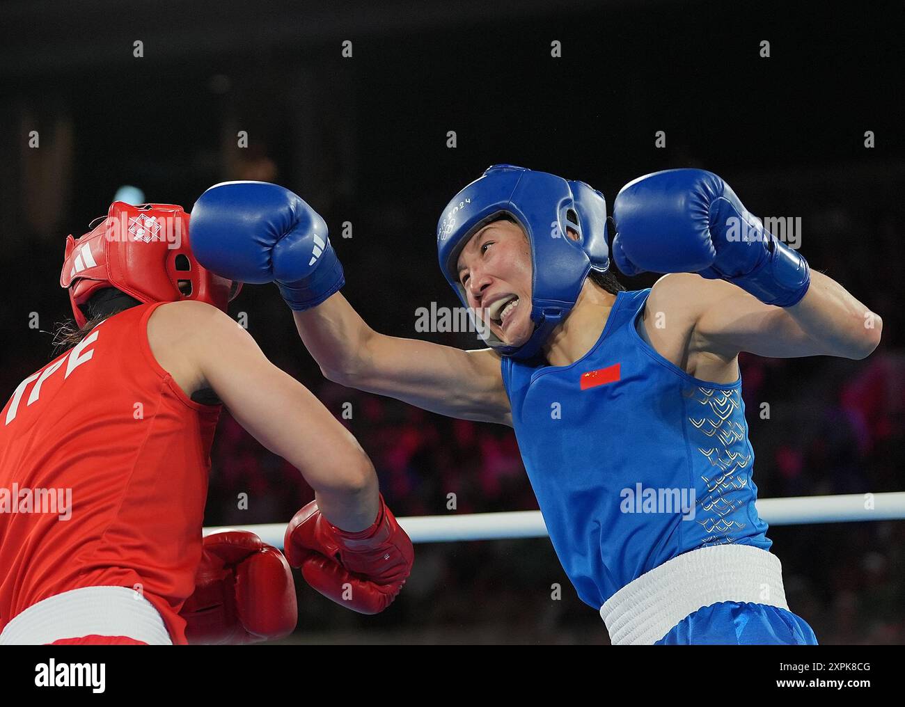 Paris, France. 6th Aug, 2024. Yang Liu (R) of China competes with Chen ...